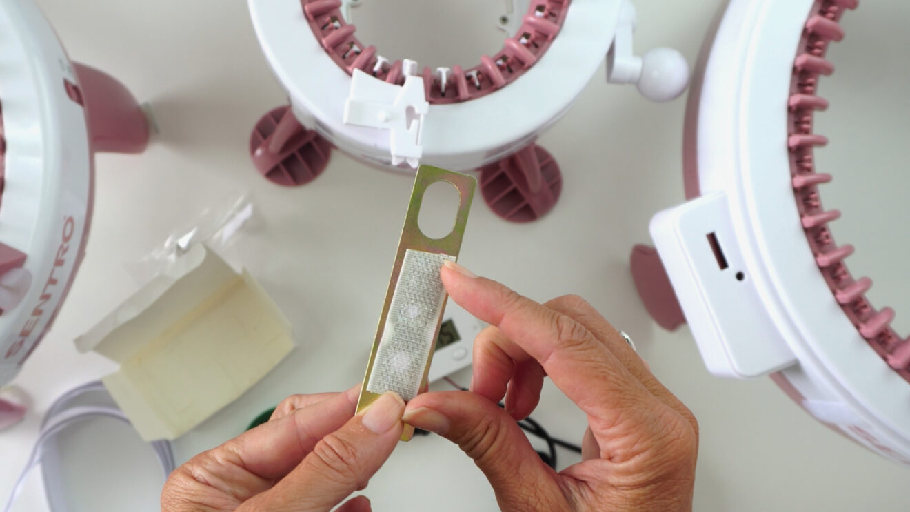 How To Install A Digital Row Counter On Your Circular Knitting Machine